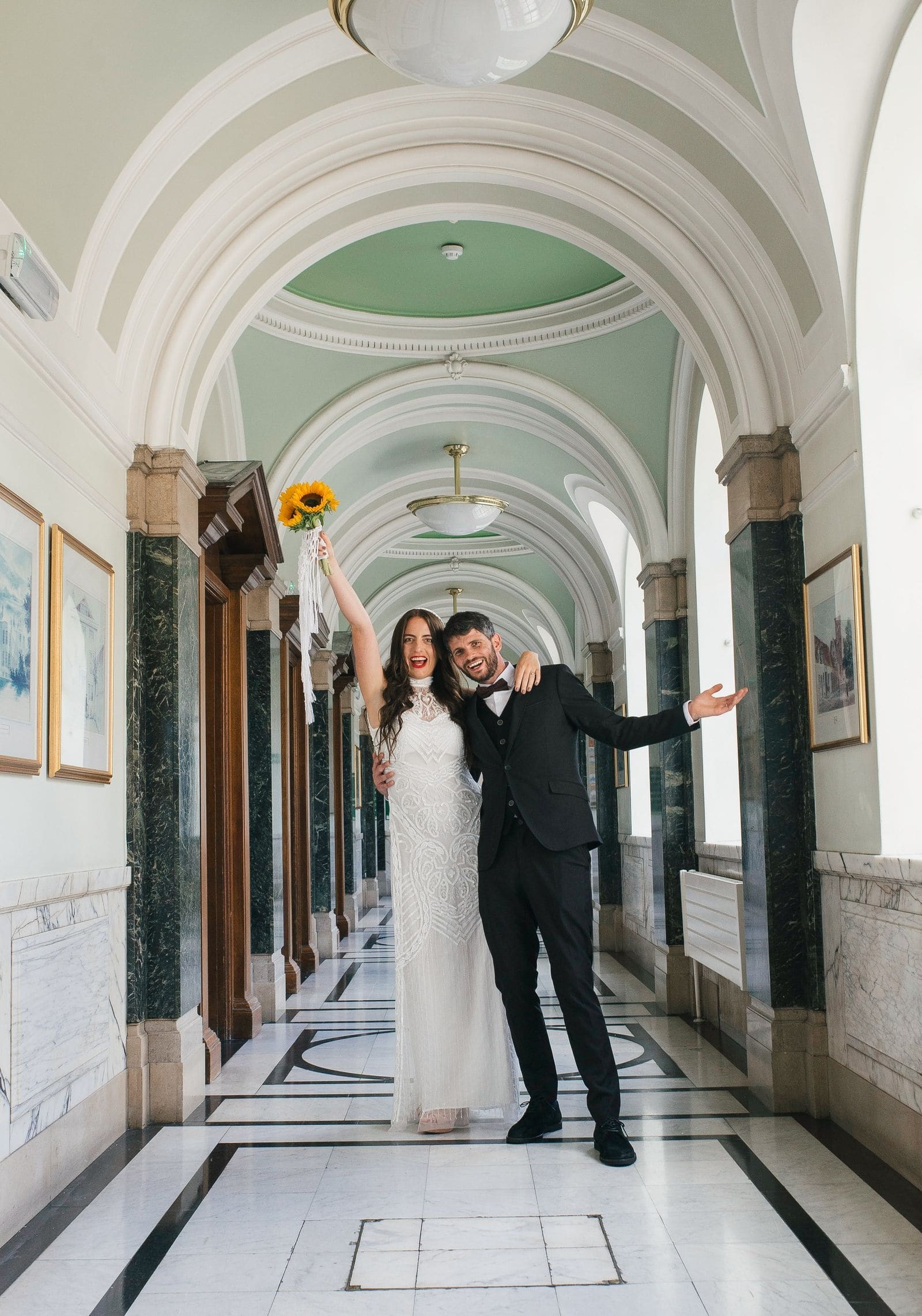 How to Plan the Perfect Small and Budget-Friendly Wedding