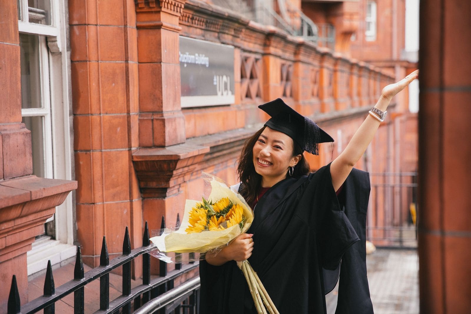 Nuoya's UCL graduation ceremony 2020